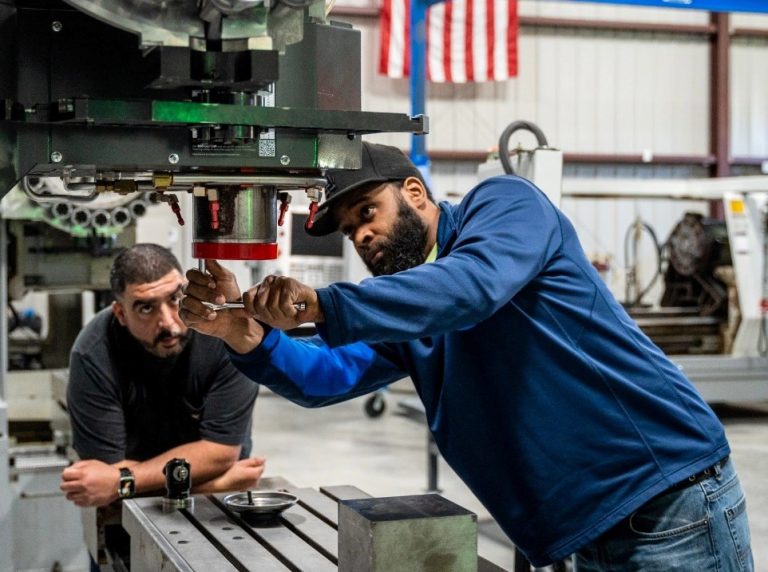 Experts in Additive Manufacturing & CNC Machining | Phillips Corp USA